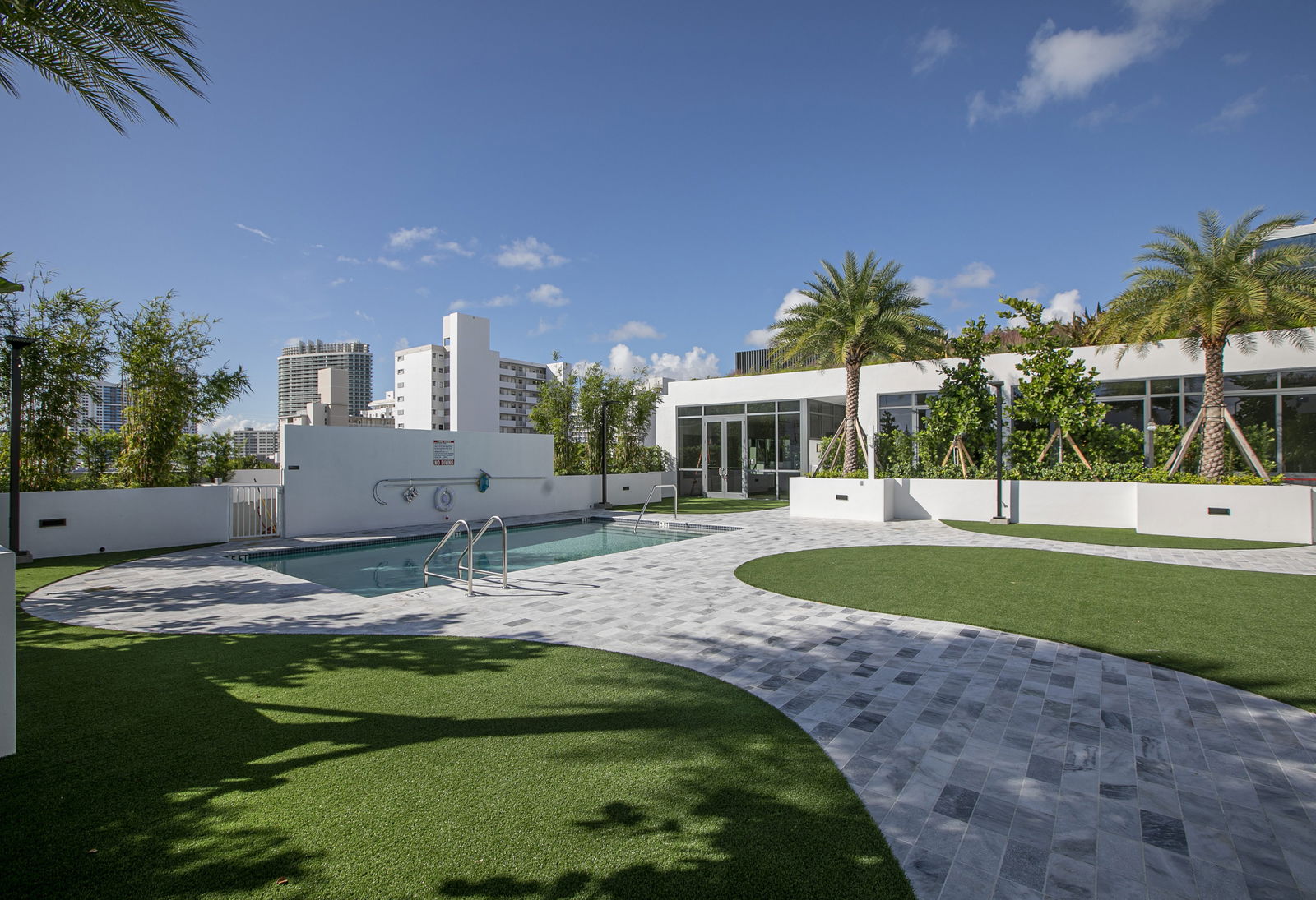 Stantec Designed 17 West Mixed Use Development Completed In Miami Beach - Informed Infrastructure